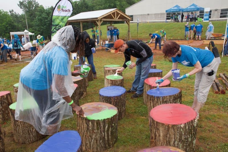 Teaching outside the box in the outdoor classroom - EdNC