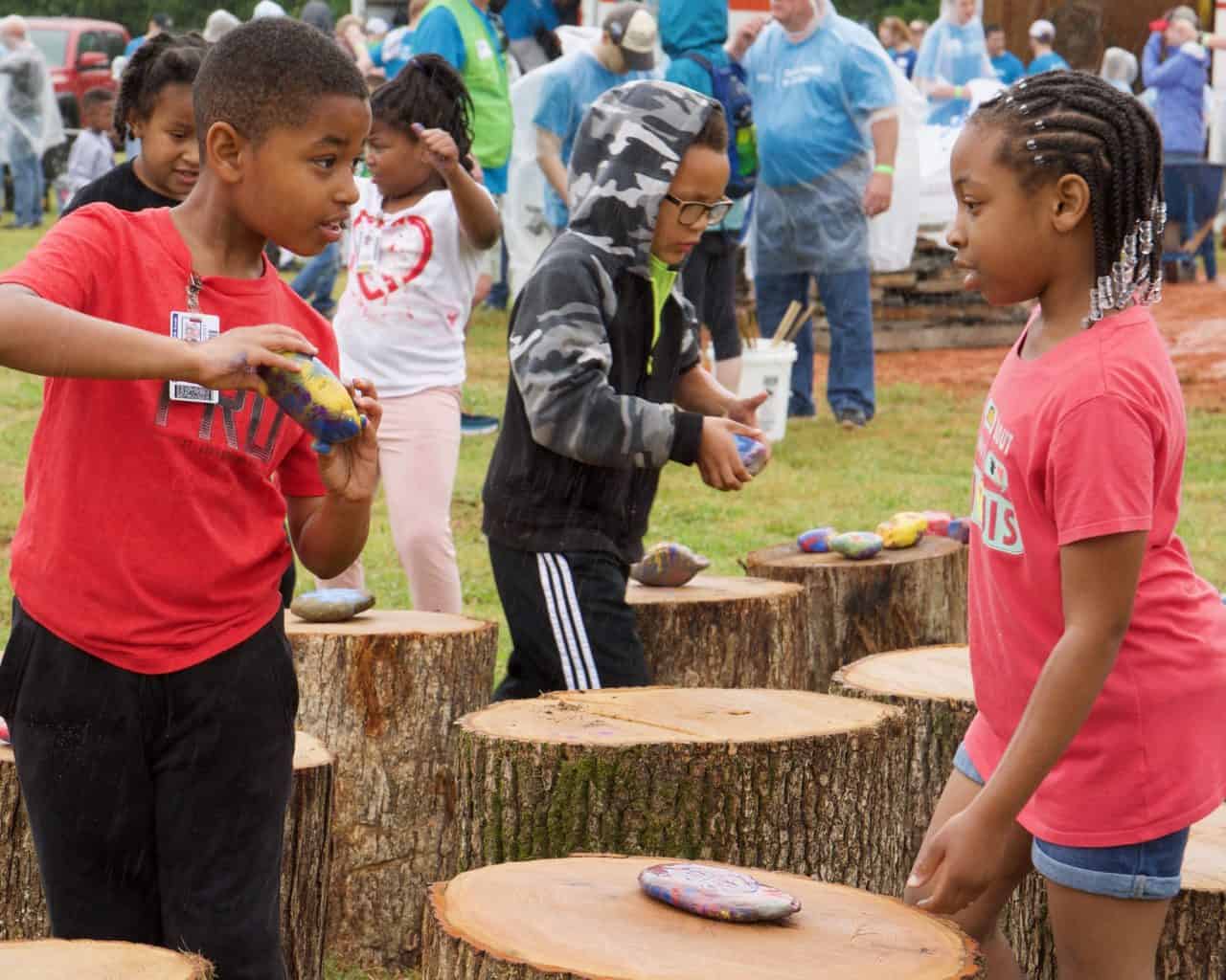 Teaching outside the box in the outdoor classroom - EdNC