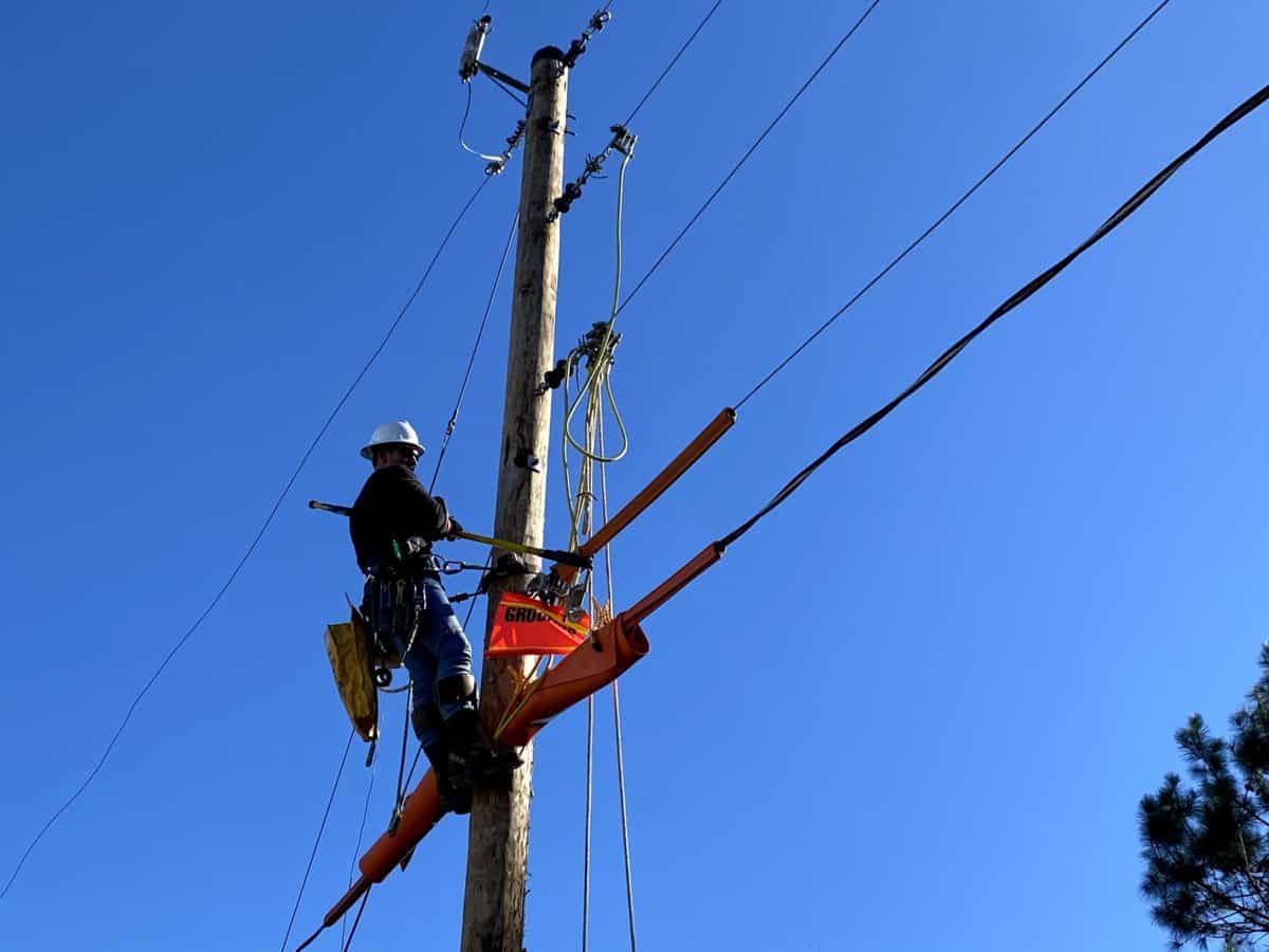 Durham Tech, Duke Energy program prepares lineworkers - EdNC