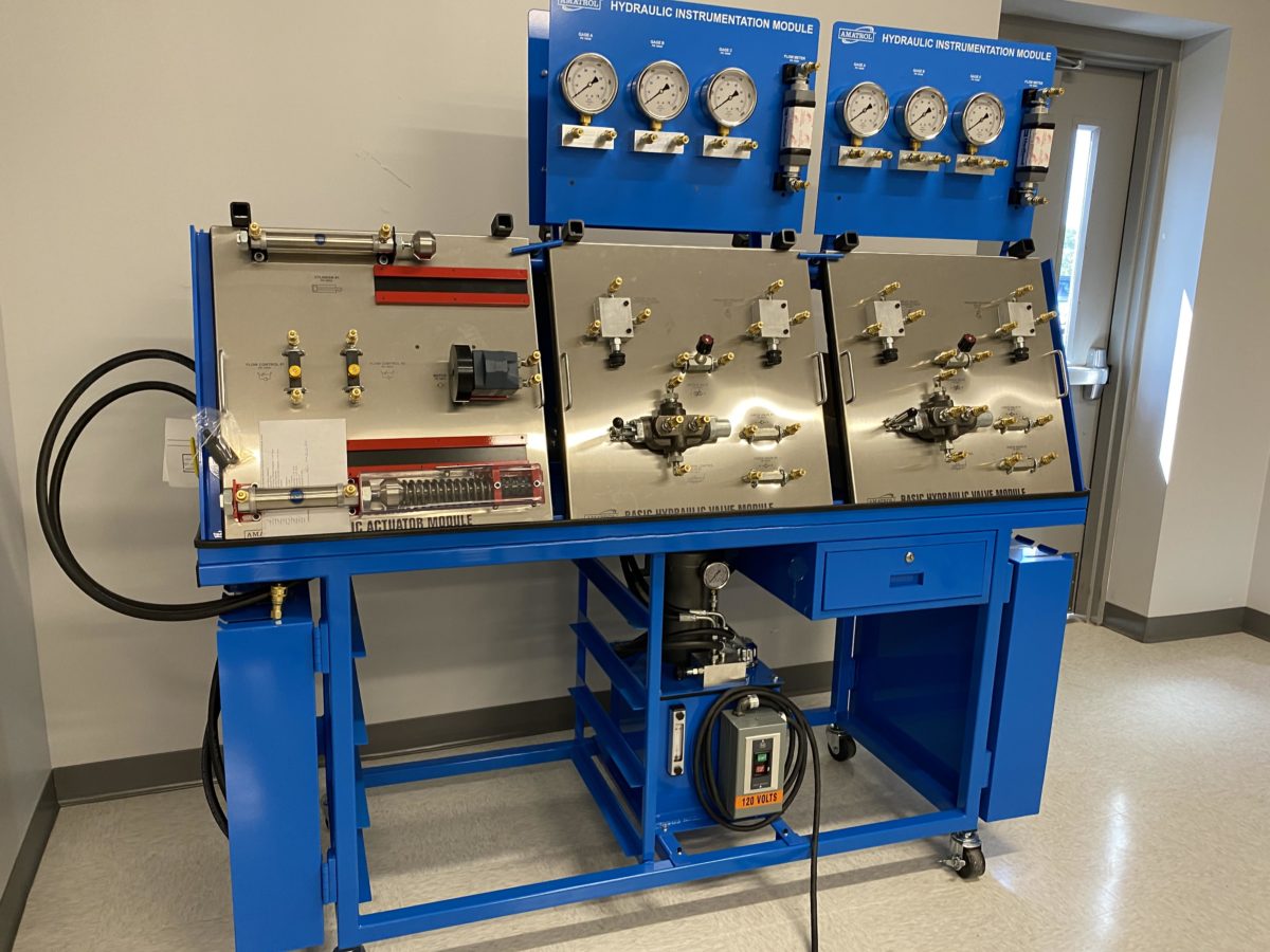 Elizabeth City charter school NEAAAT is now in former mall - EdNC