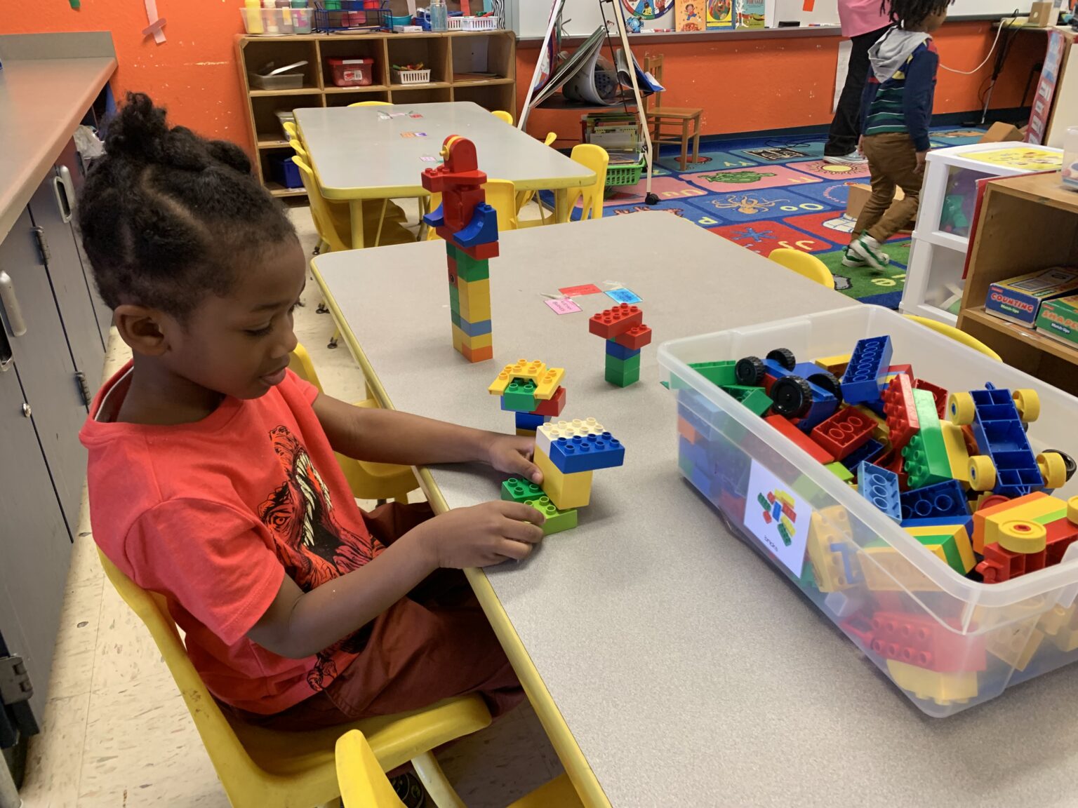 How babies' brains develop: care, trust, support, adult connections - EdNC